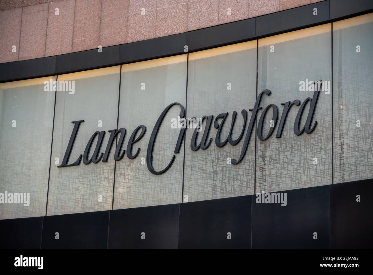 Lane Crawford logo seen in Shanghai. (Photo by Alex Tai / SOPA Images ...