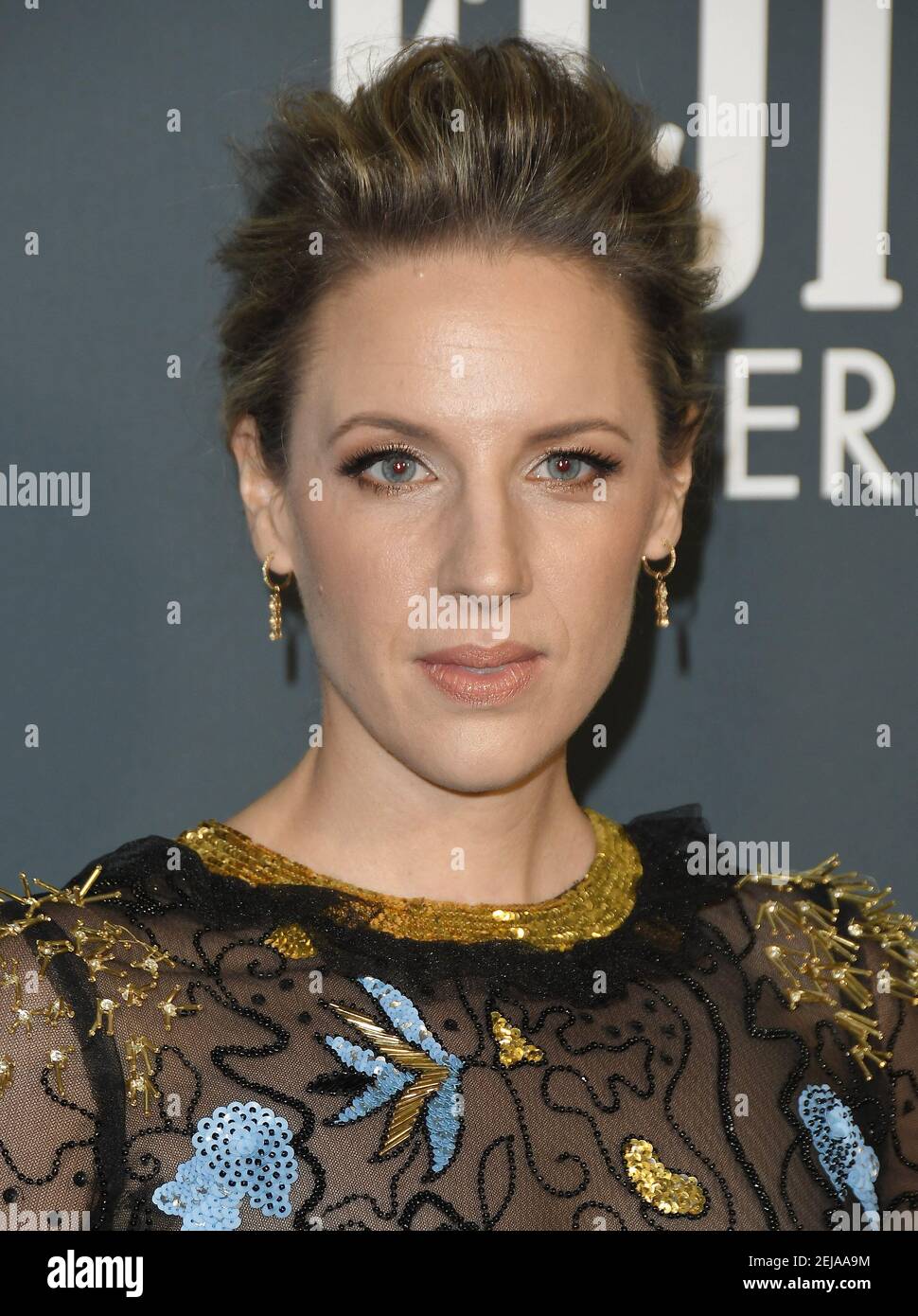 Jessie Mueller arrives at the 25th Annual Critics' Choice Awards held ...