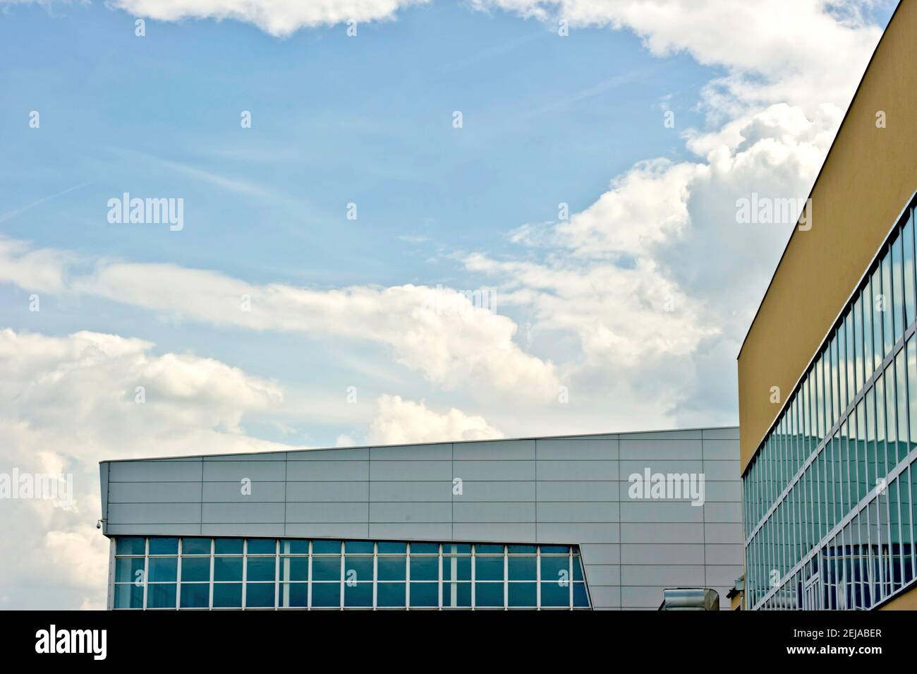 Minimalism minimalist architecture hi-res stock photography and images ...