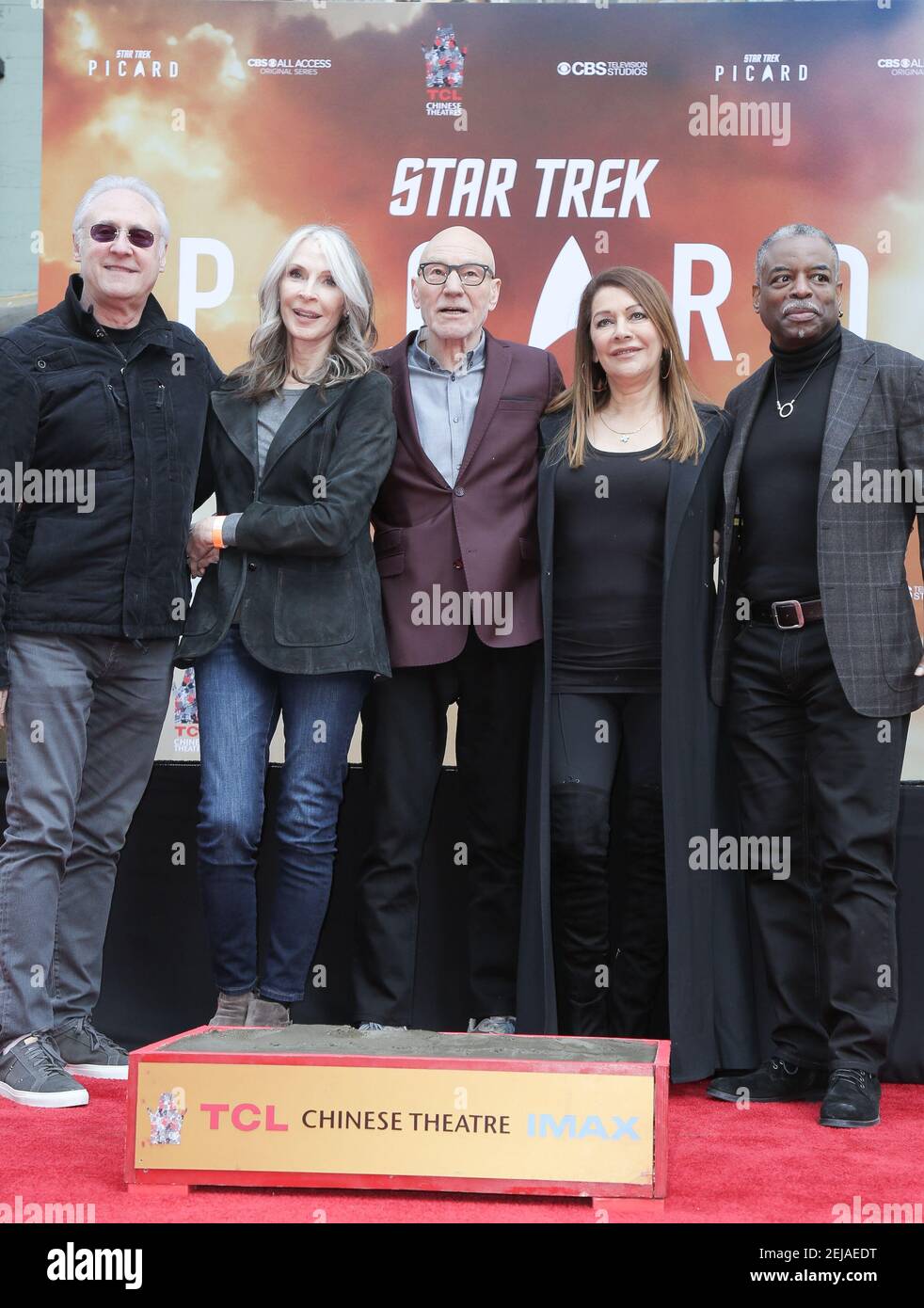 Brent Spiner, Gates McFadden, Patrick Stewart, Marina Sirtis, LeVar ...