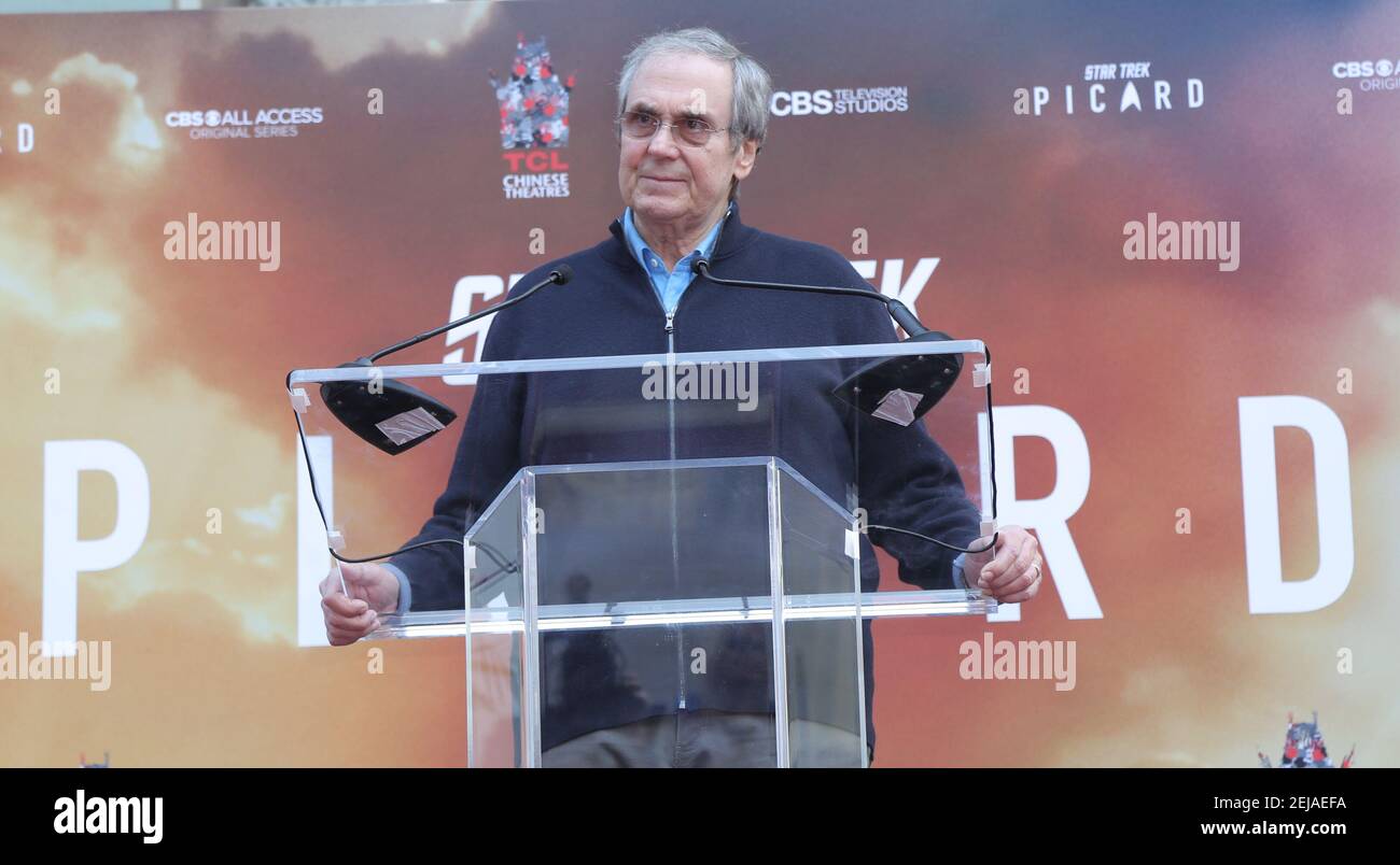 Rick Berman speaks at Sir Patrick Stewart Hands & Footprints Ceremony ...