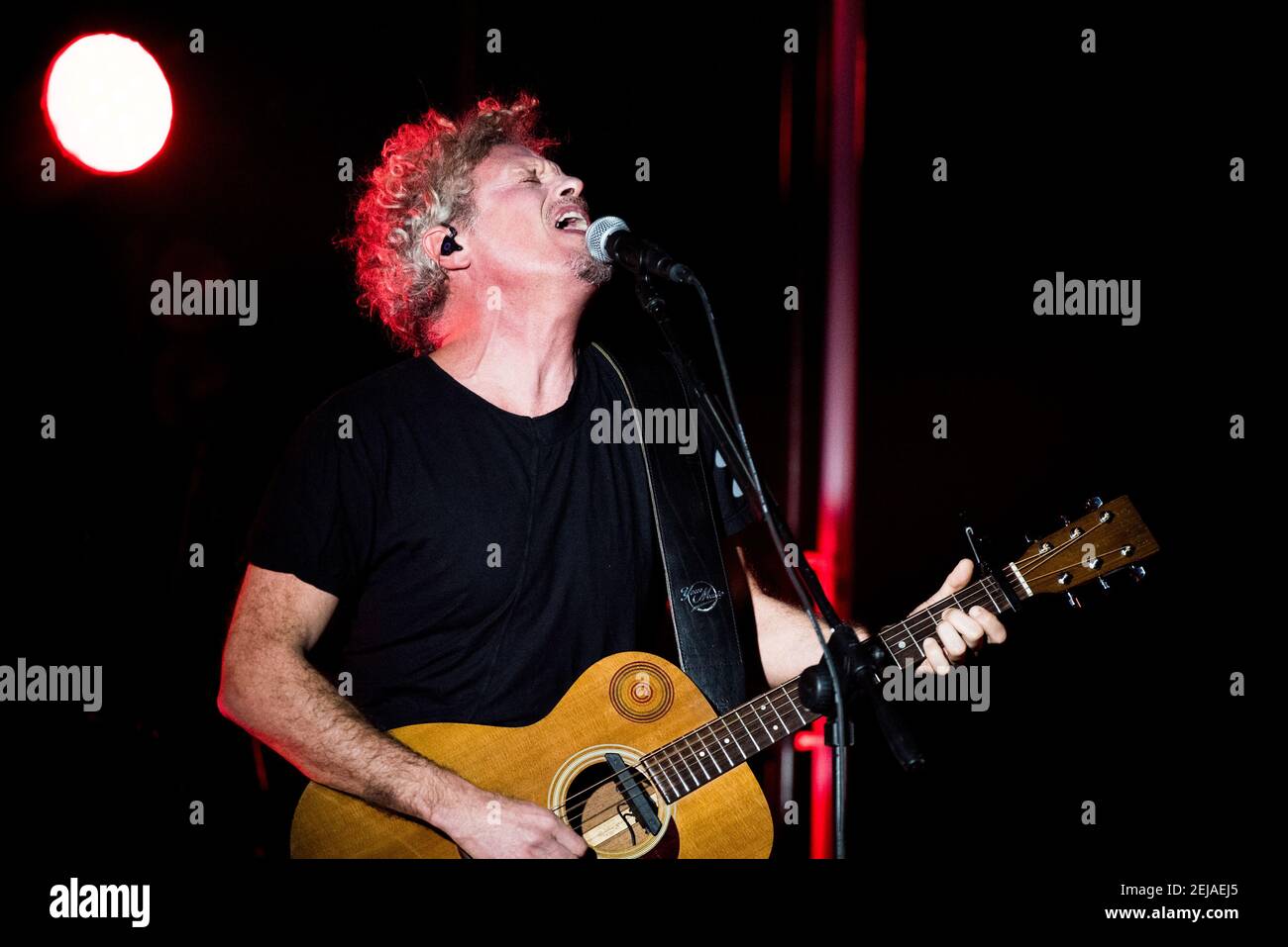 Niccolò Fabi performing at Teatro Colosseo on January 12, 2020 in Turin ...