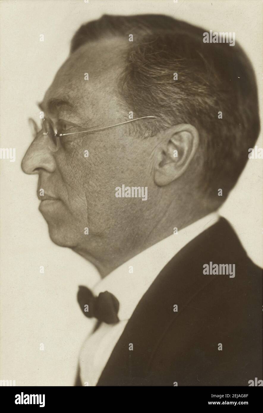 Portrait of the artist Wassily Kandinsky (1866-1944). Museum: PRIVATE ...