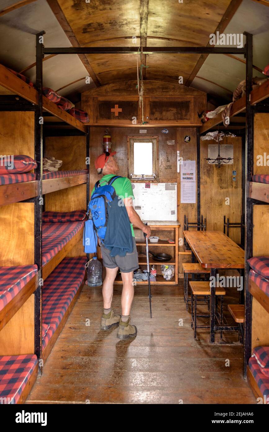 Refugio del mont roig hi-res stock photography and images - Alamy