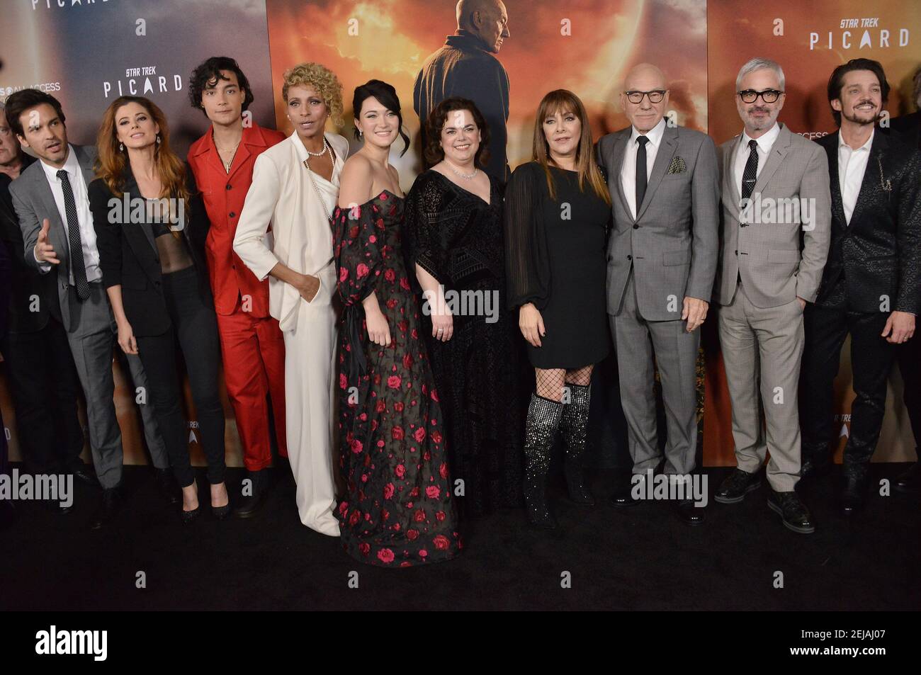 STAR TREK PICARD Cast & Crew - Santiago Cabrera, Guest, Evan Evagora ...