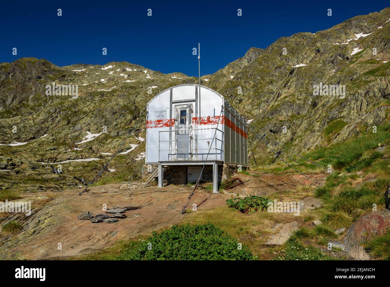 Refugio de mont roig hi-res stock photography and images - Alamy