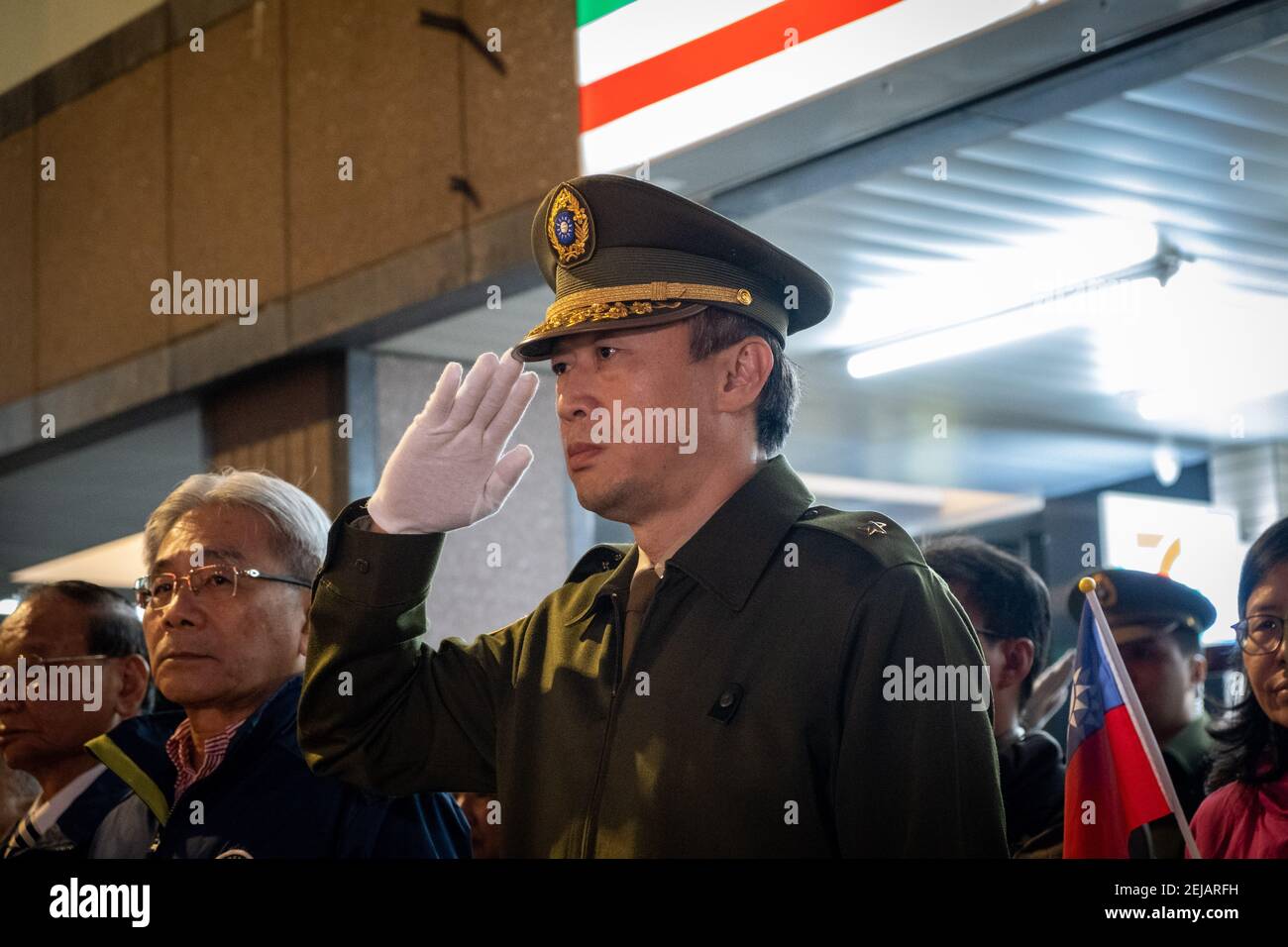 Chief of Staff / Major General Chen Zhi-Hang (C) along with Taiwanese ...