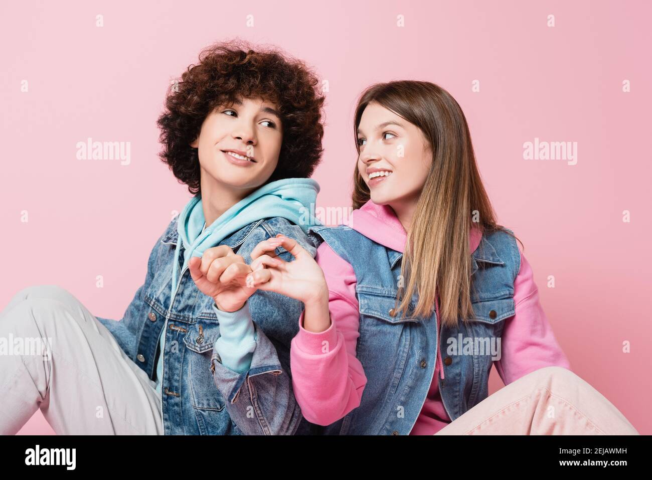 Positive teenagers hi-res stock photography and images - Alamy