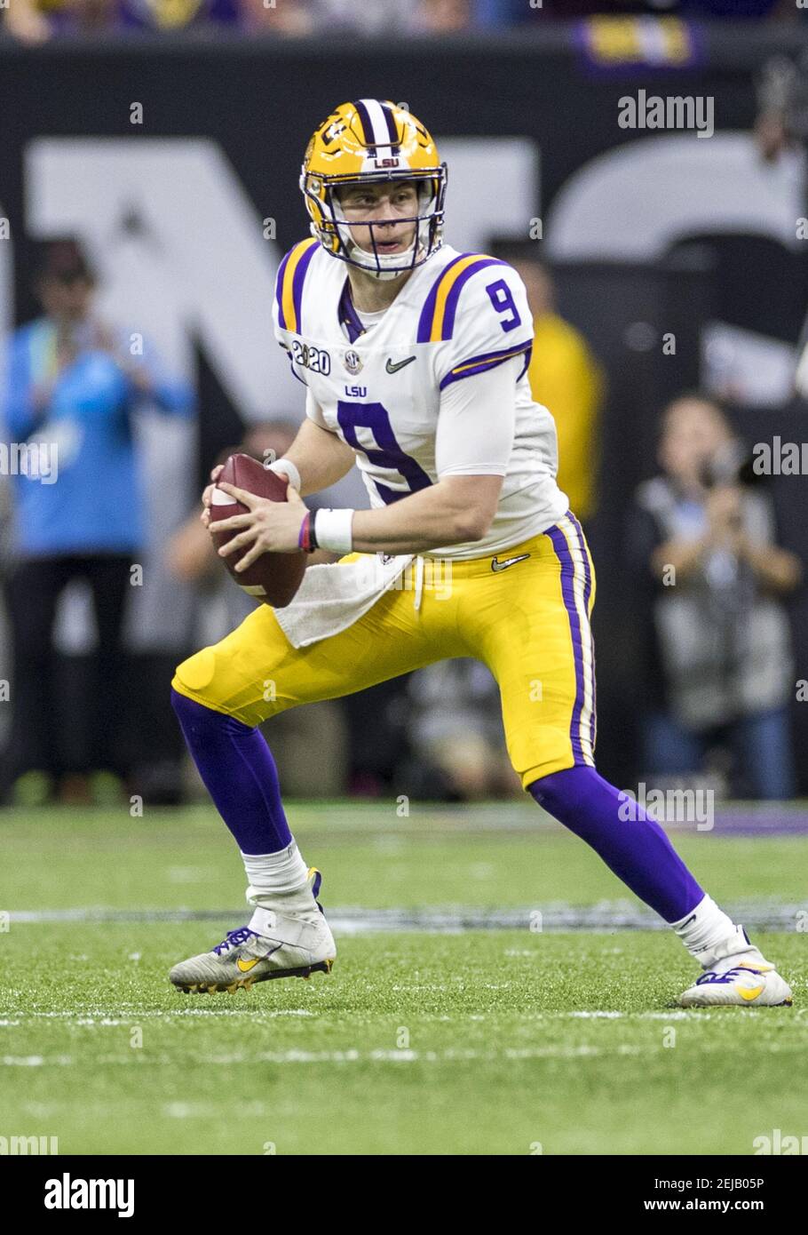 January 13, 2020: LSU quarterback Joe Burrow (9) passes the ball for a ...