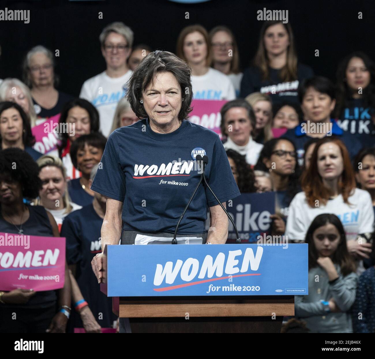 Diana Taylor speaks during Mike Bloomberg 2020 launch Women for Mike at ...