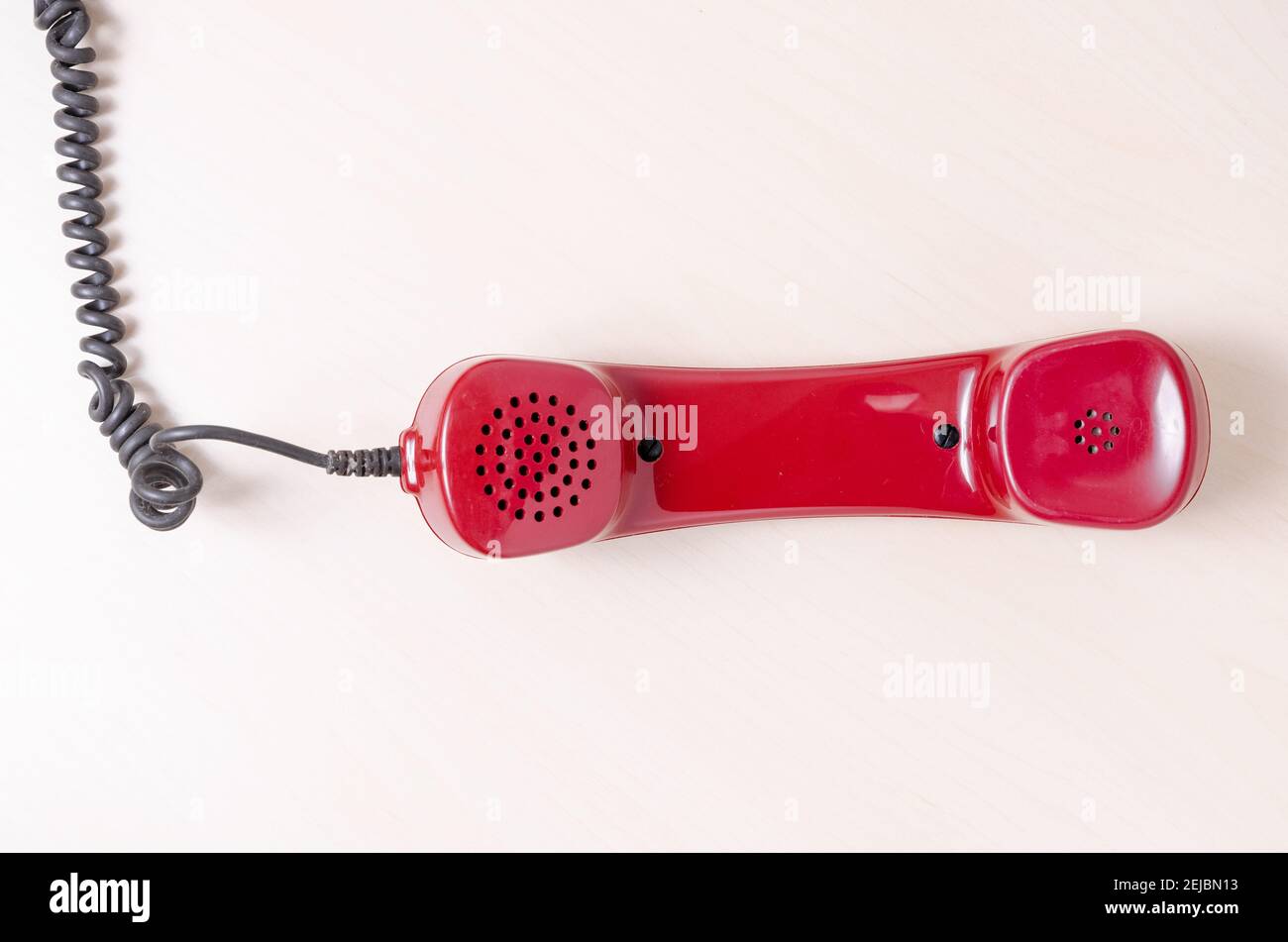 Vintage telephone receiver hi-res stock photography and images - Alamy