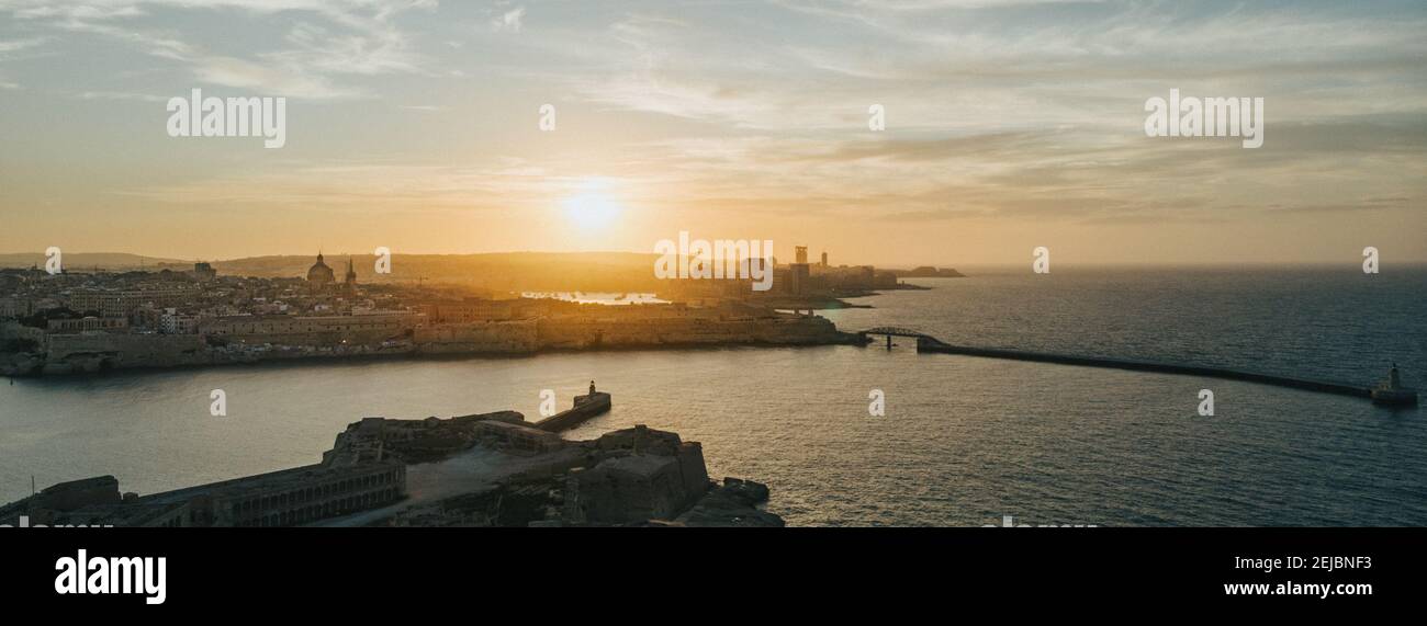 Valletta aerial hi-res stock photography and images - Alamy
