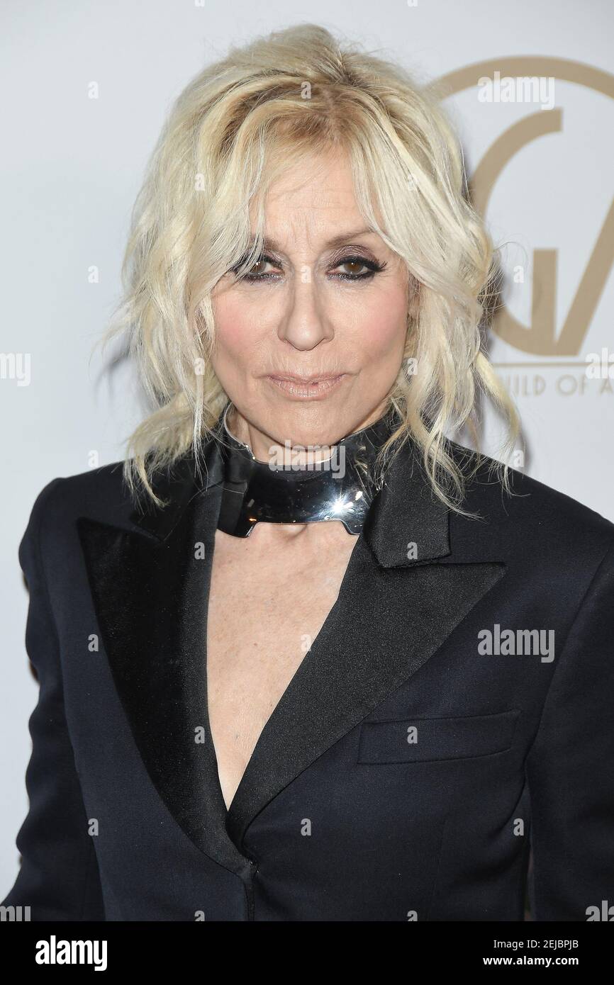 Judith Light walks the carpet at the 31th Annual Producers Guild Awards ...