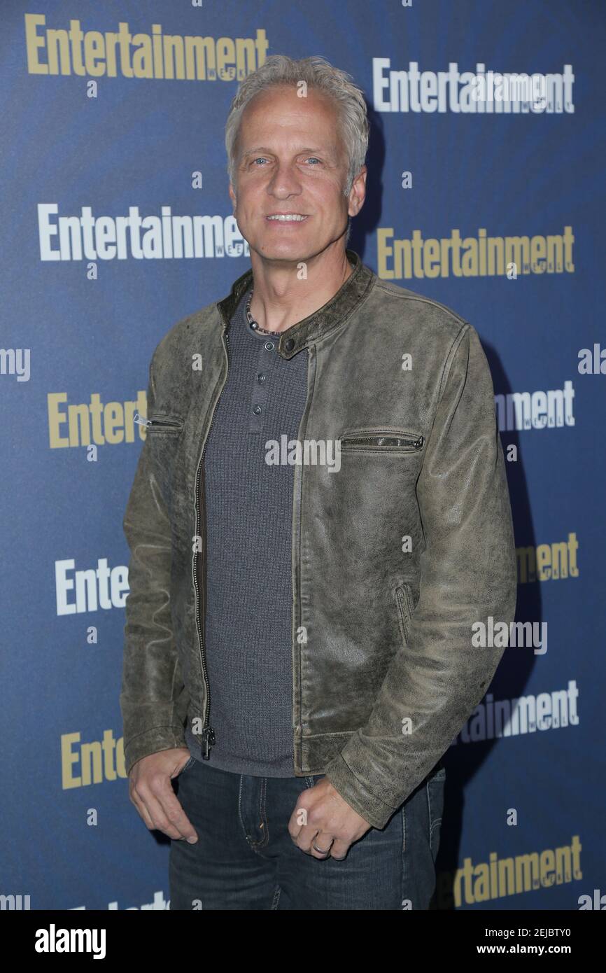 Patrick Fabian walking the red carpet at Entertainment Weekly’s ...