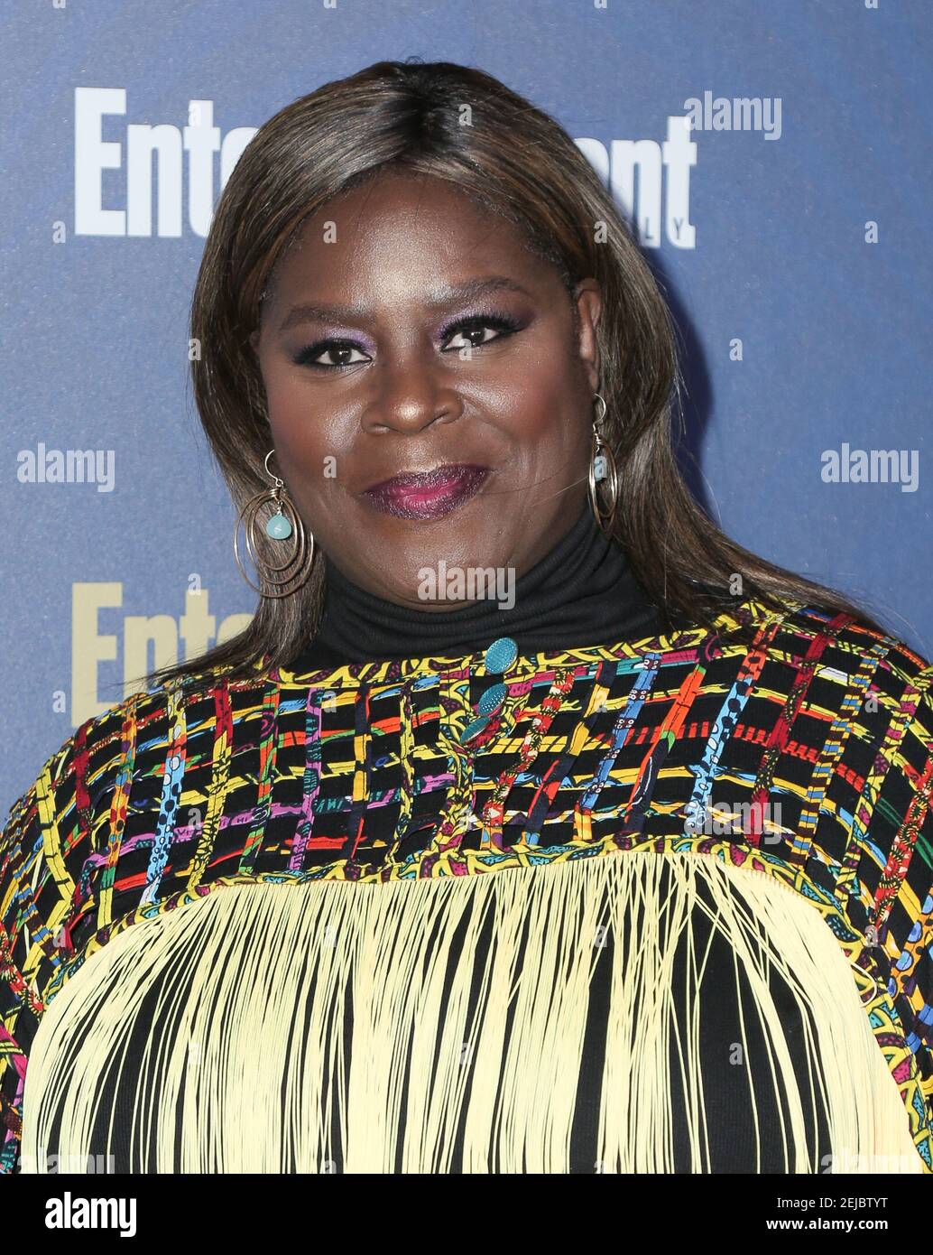 Retta walking the red carpet at Entertainment Weekly’s Official Pre-SAG ...