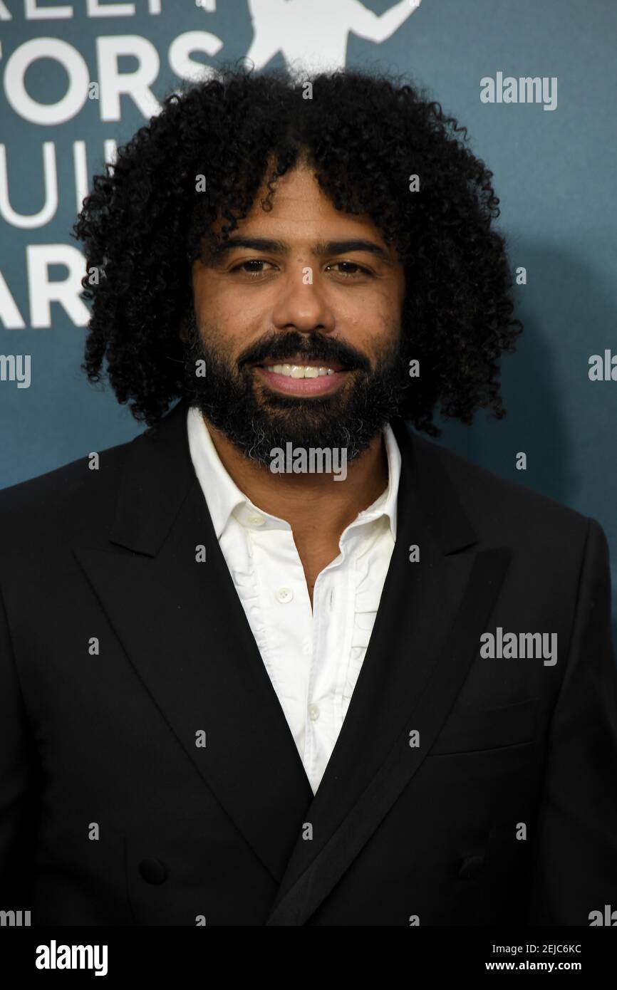 Daveed Diggs arrives for the 26th Annual Screen ActorsÂ Guild Awards at ...