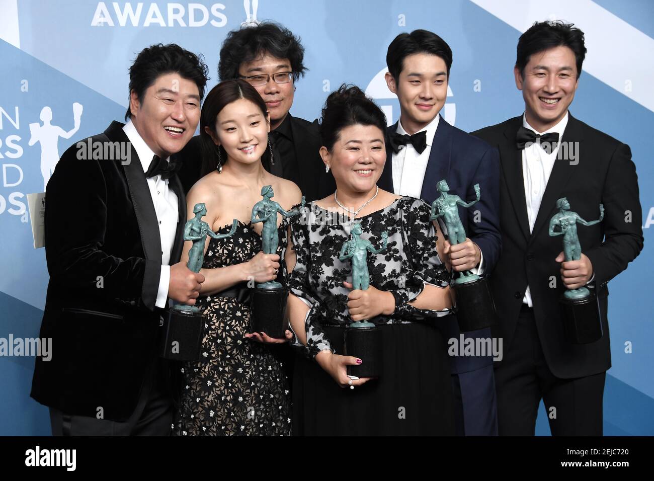 "Parasite" cast Song Kang-ho, Cho Yeo-jeong, director Bong Joon-ho, Lee ...