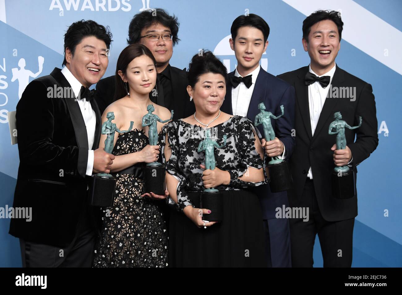 "Parasite" cast Song Kang-ho, Cho Yeo-jeong, director Bong Joon-ho, Lee ...