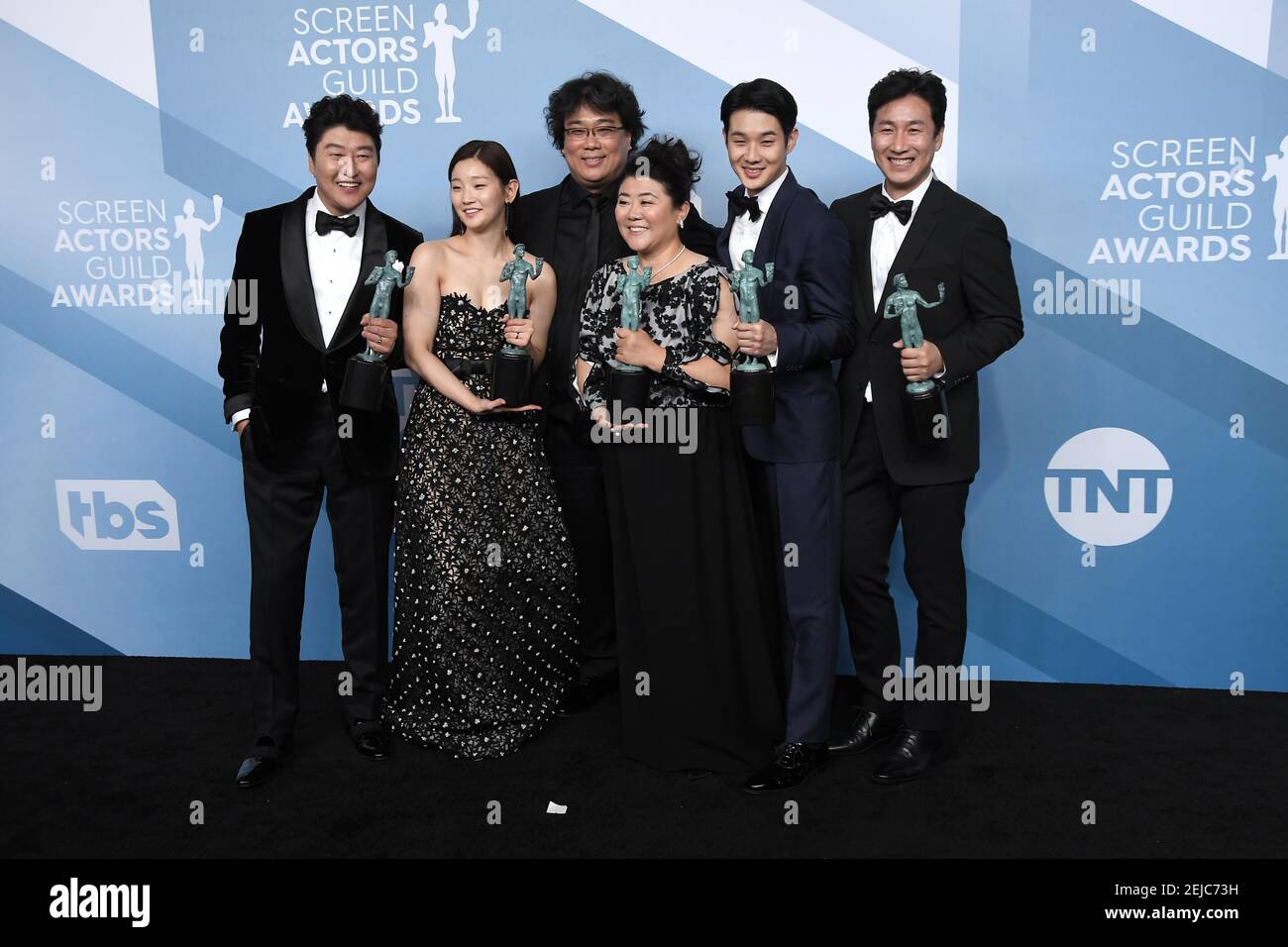 "Parasite" cast Song Kang-ho, Cho Yeo-jeong, director Bong Joon-ho, Lee ...
