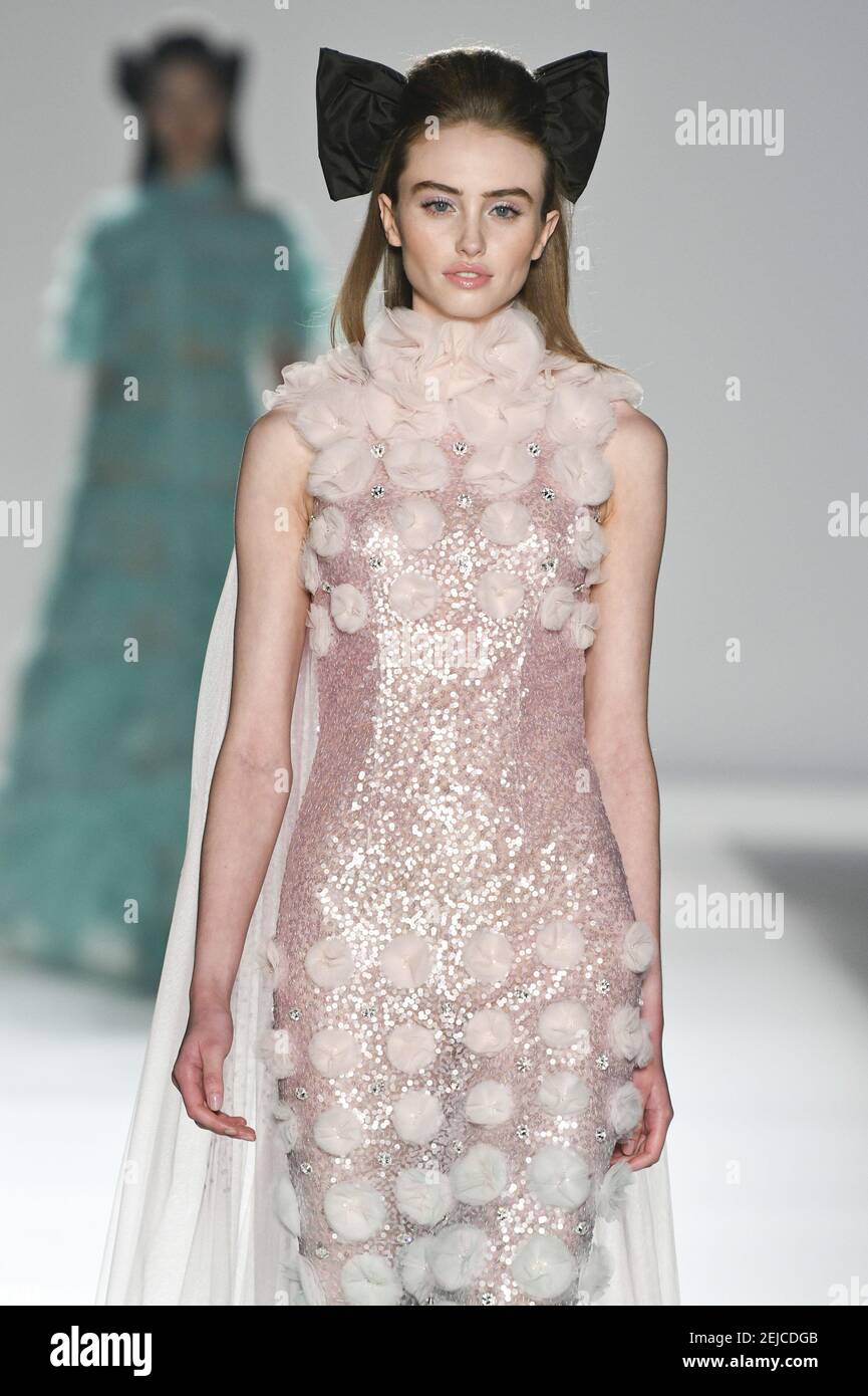 Model BB Jean walks on the runway during the Ralph and Russo Haute ...