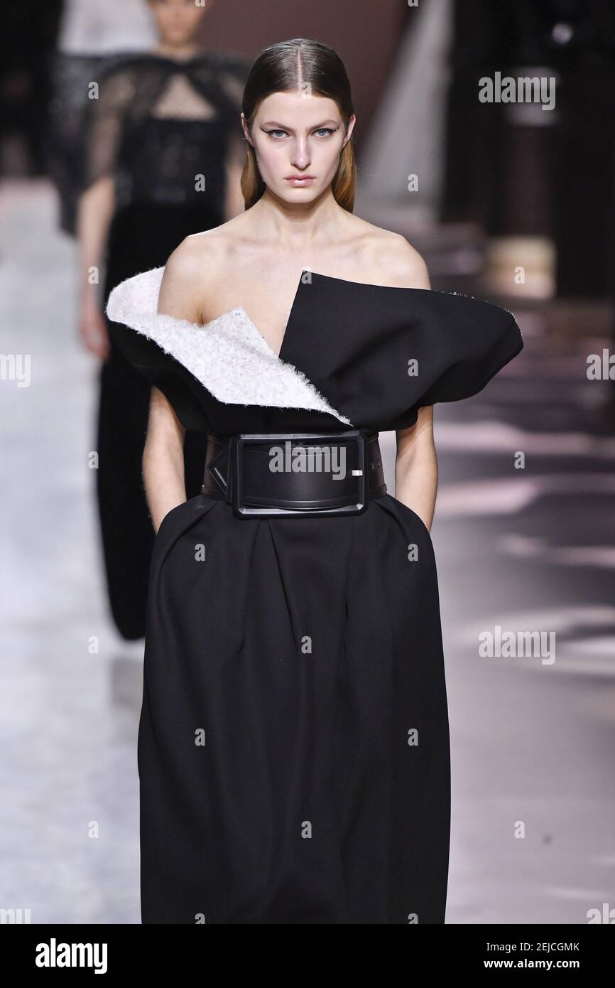 Model Felice Noordhoff walks on the runway during the Givenchy Haute ...