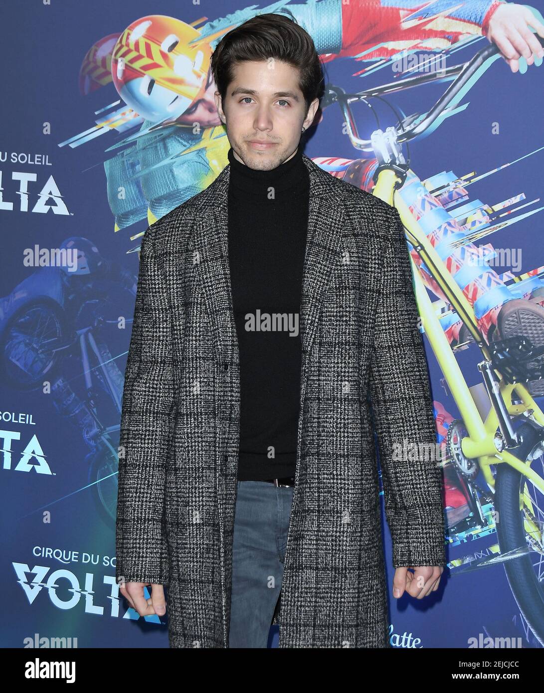 Brandon Larracuente arrives at the Cirque Du Soleil VOLTA Los Angeles ...
