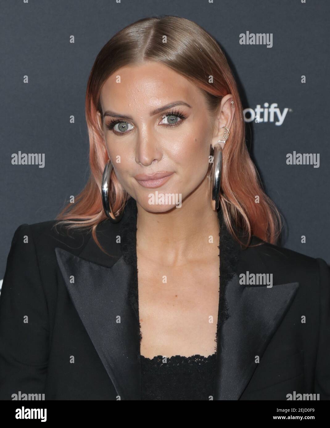 Ashlee Simpson walking the red carpet at the Spotify Hosts "Best New ...
