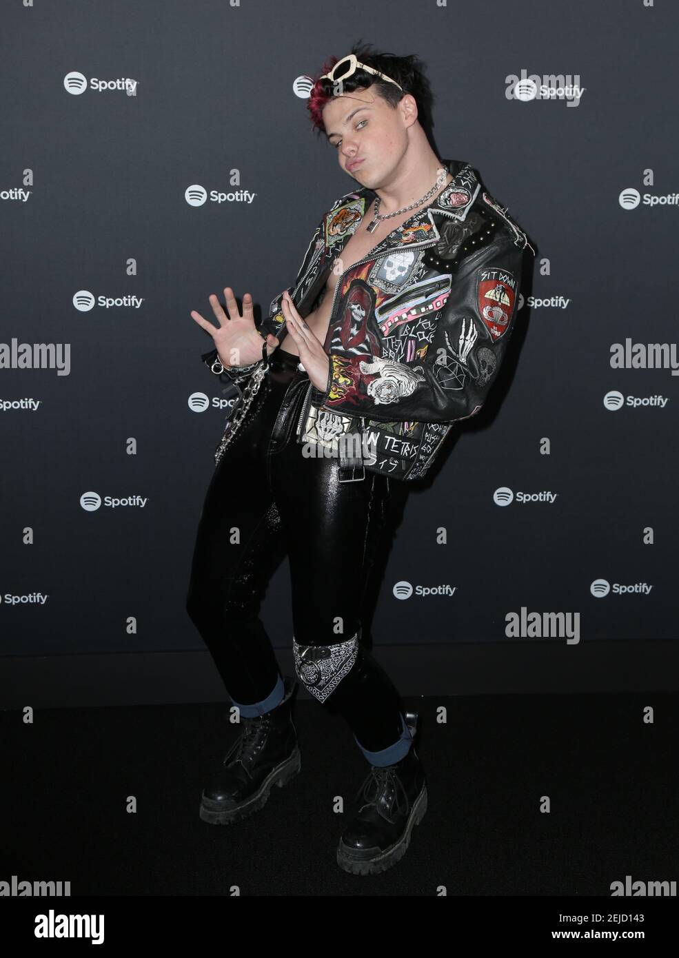 Yungblud walking the red carpet at the Spotify Hosts "Best New Artist ...