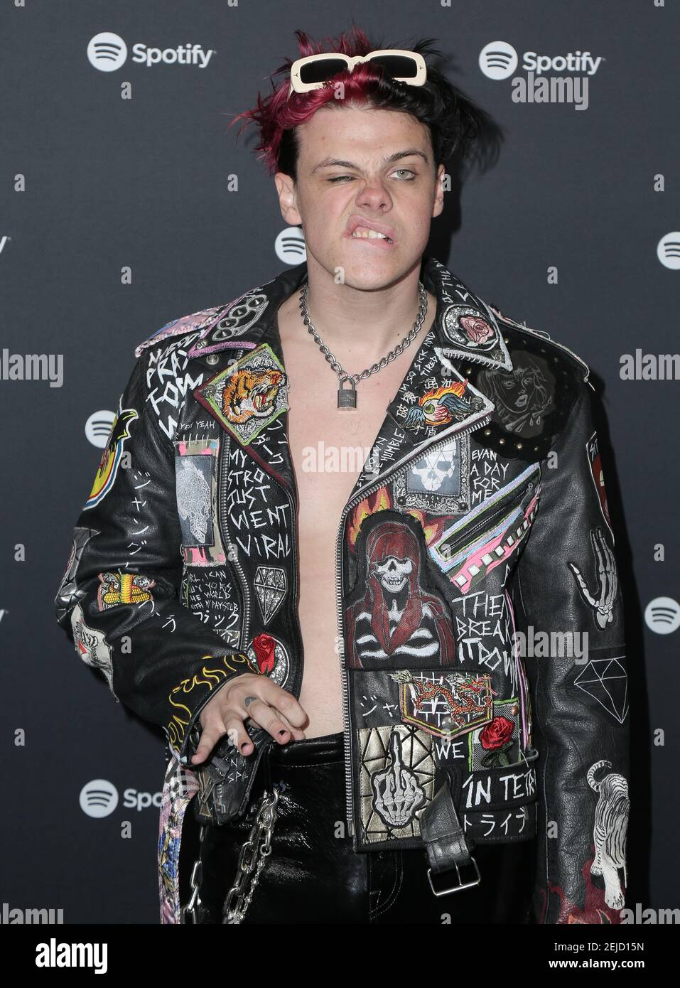 Yungblud walking the red carpet at the Spotify Hosts "Best New Artist ...
