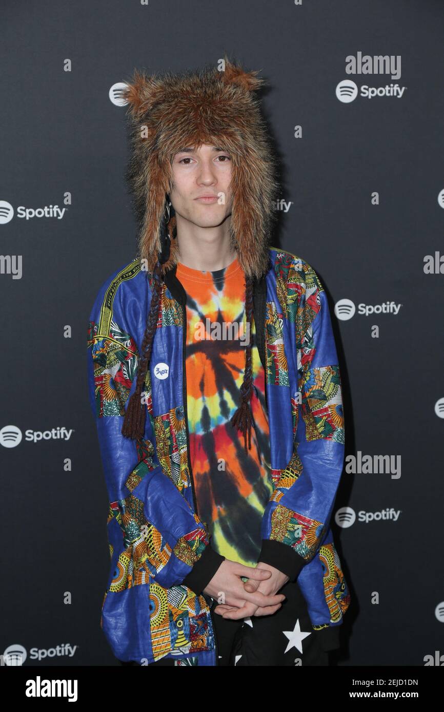 Jacob Collier walking the red carpet at the Spotify Hosts "Best New ...