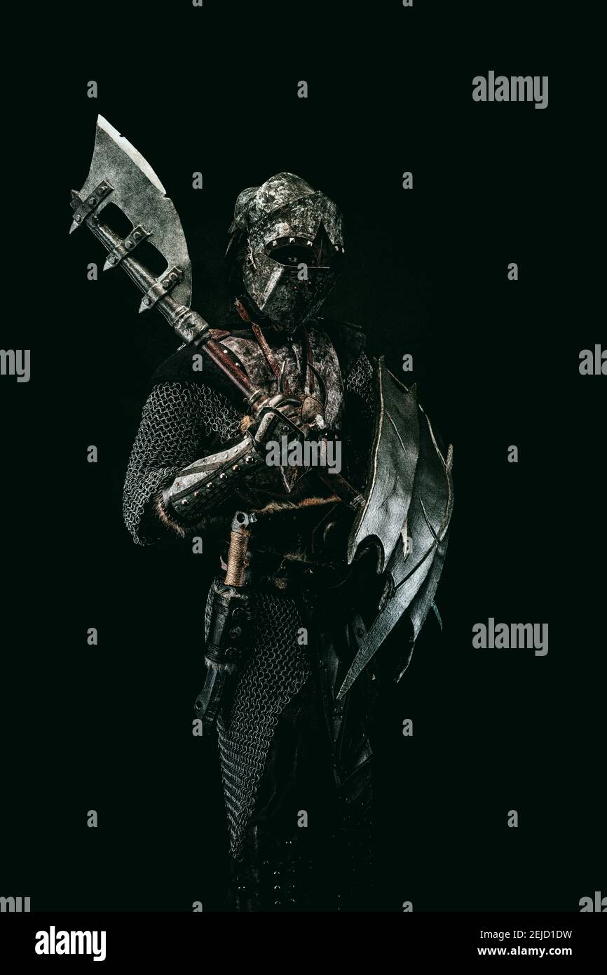 Chainmail armor hi-res stock photography and images - Alamy