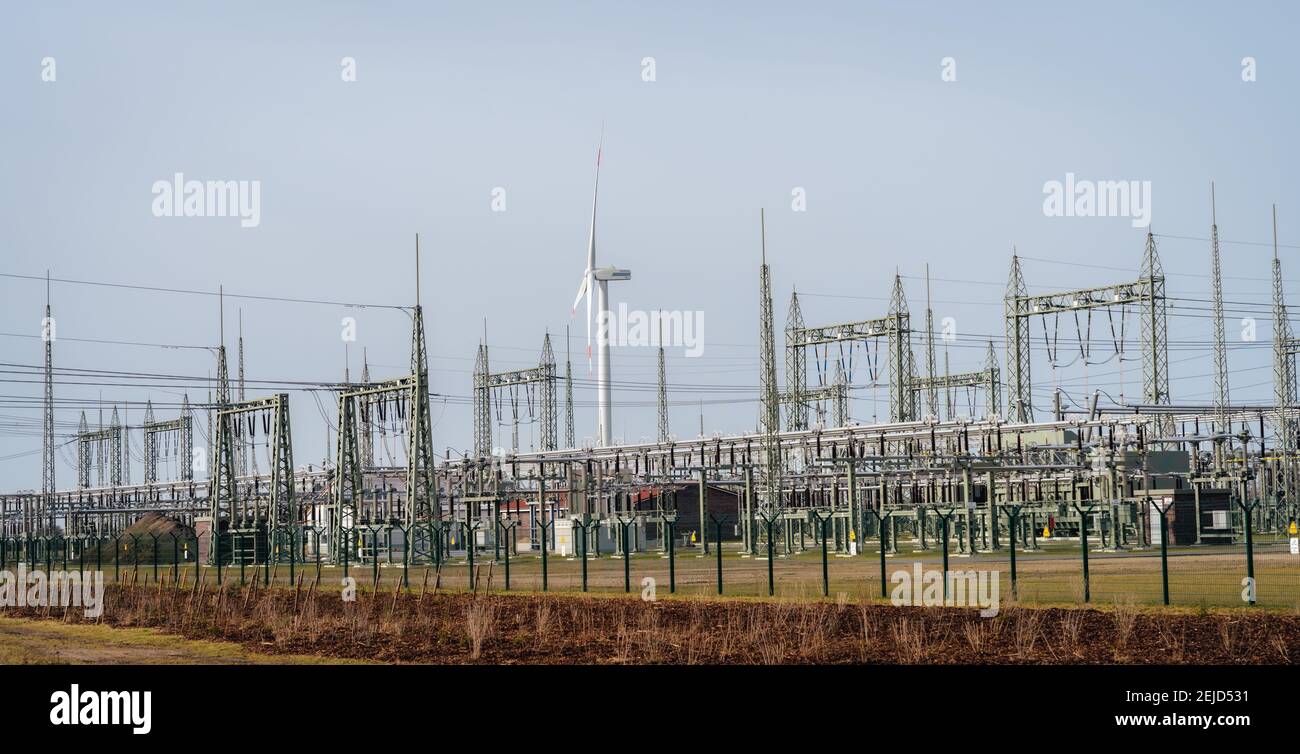 Substation for high voltage electricity Stock Photo - Alamy