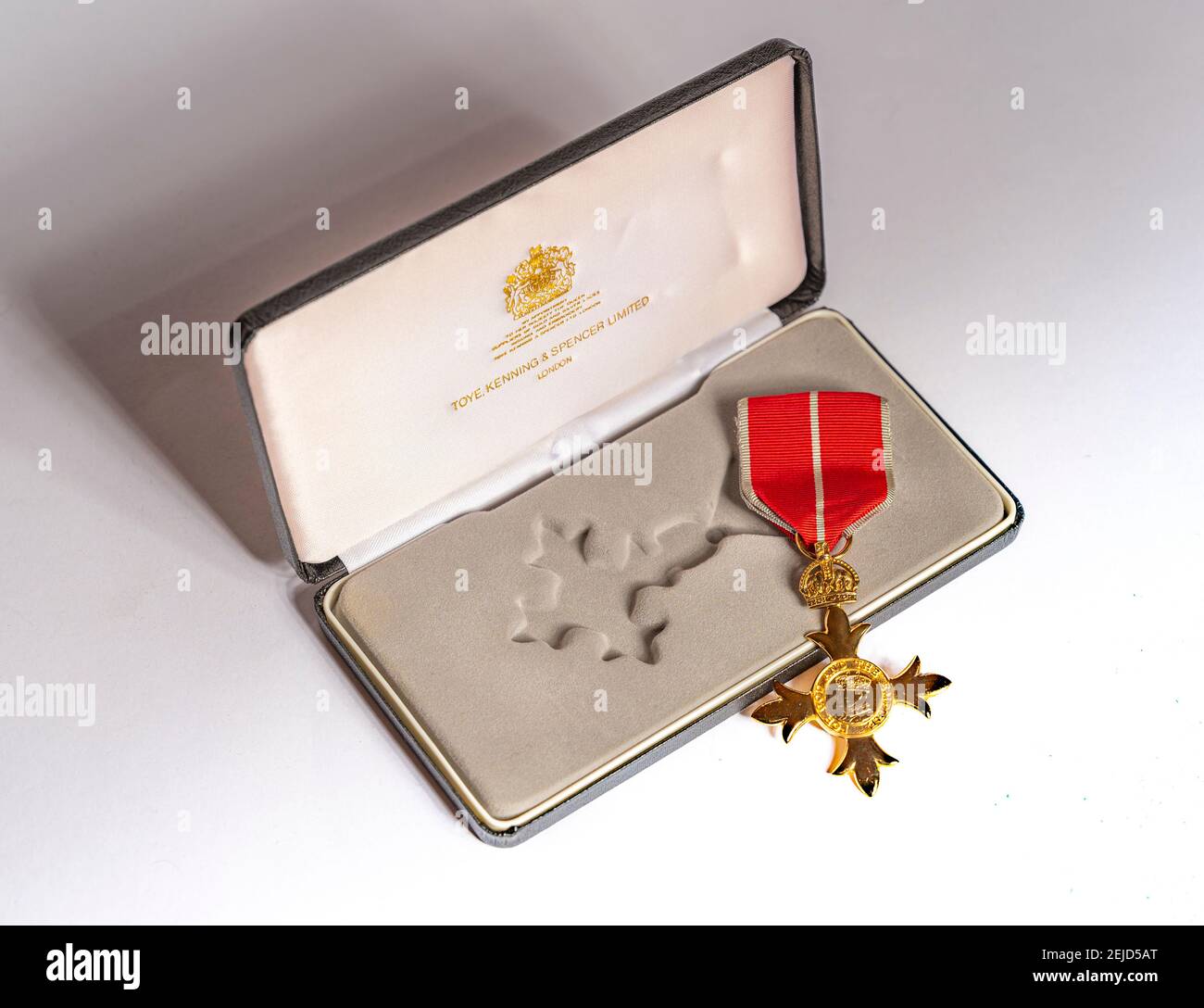 Rank gong hi-res stock photography and images - Alamy