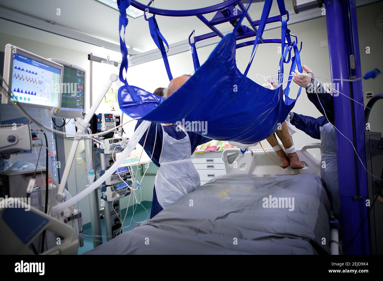 Overhead Patient Bed Scale Weight