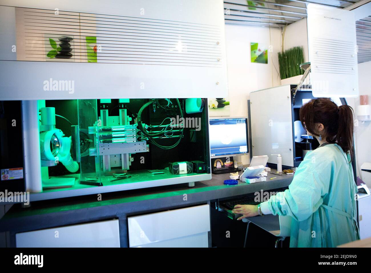 Computer aided manufacturing hi-res stock photography and images - Alamy