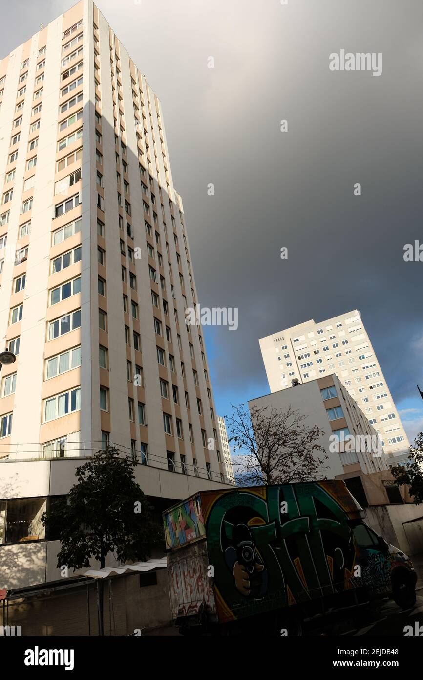 Buildings in the Place de Fêtes district in Paris Stock Photo - Alamy