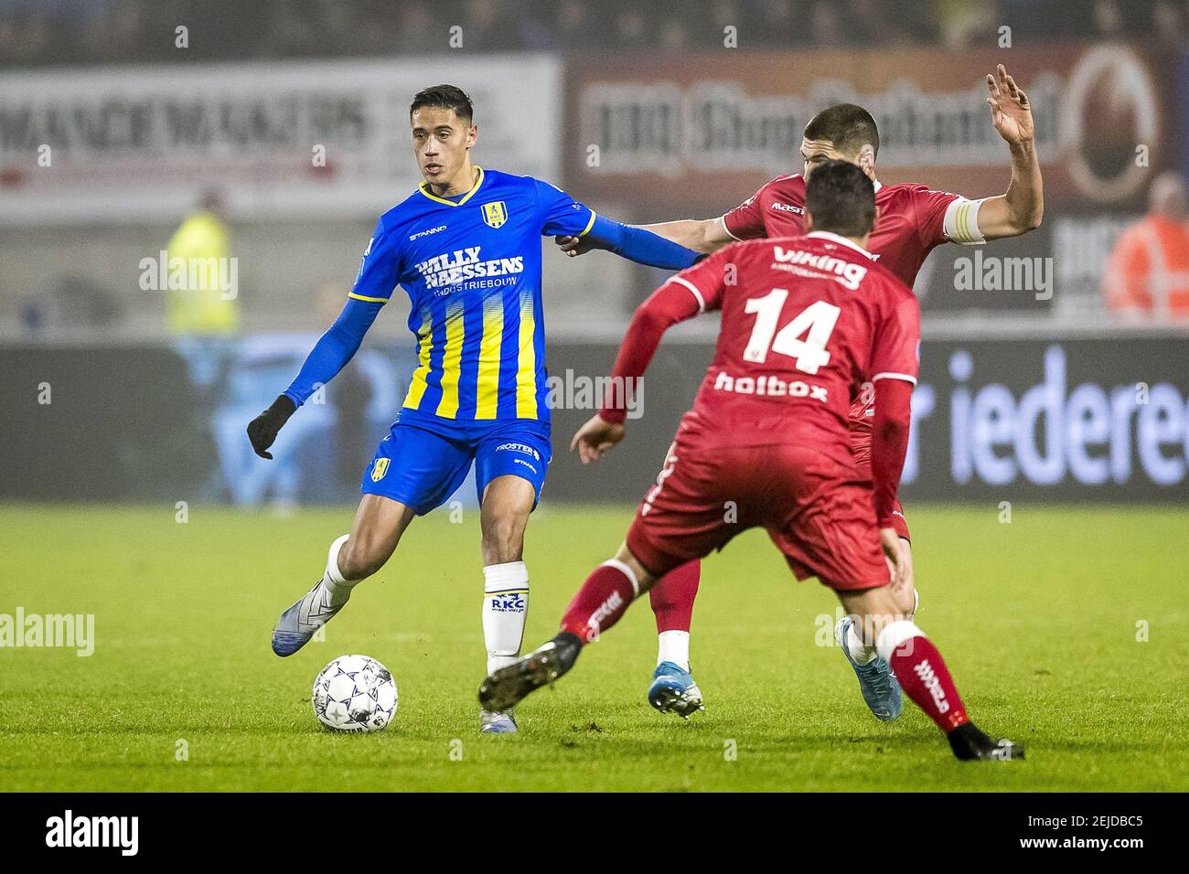 WAALWIJK - 25-01-2020, Mandemakers stadion. Dutch football, eredivisie ...