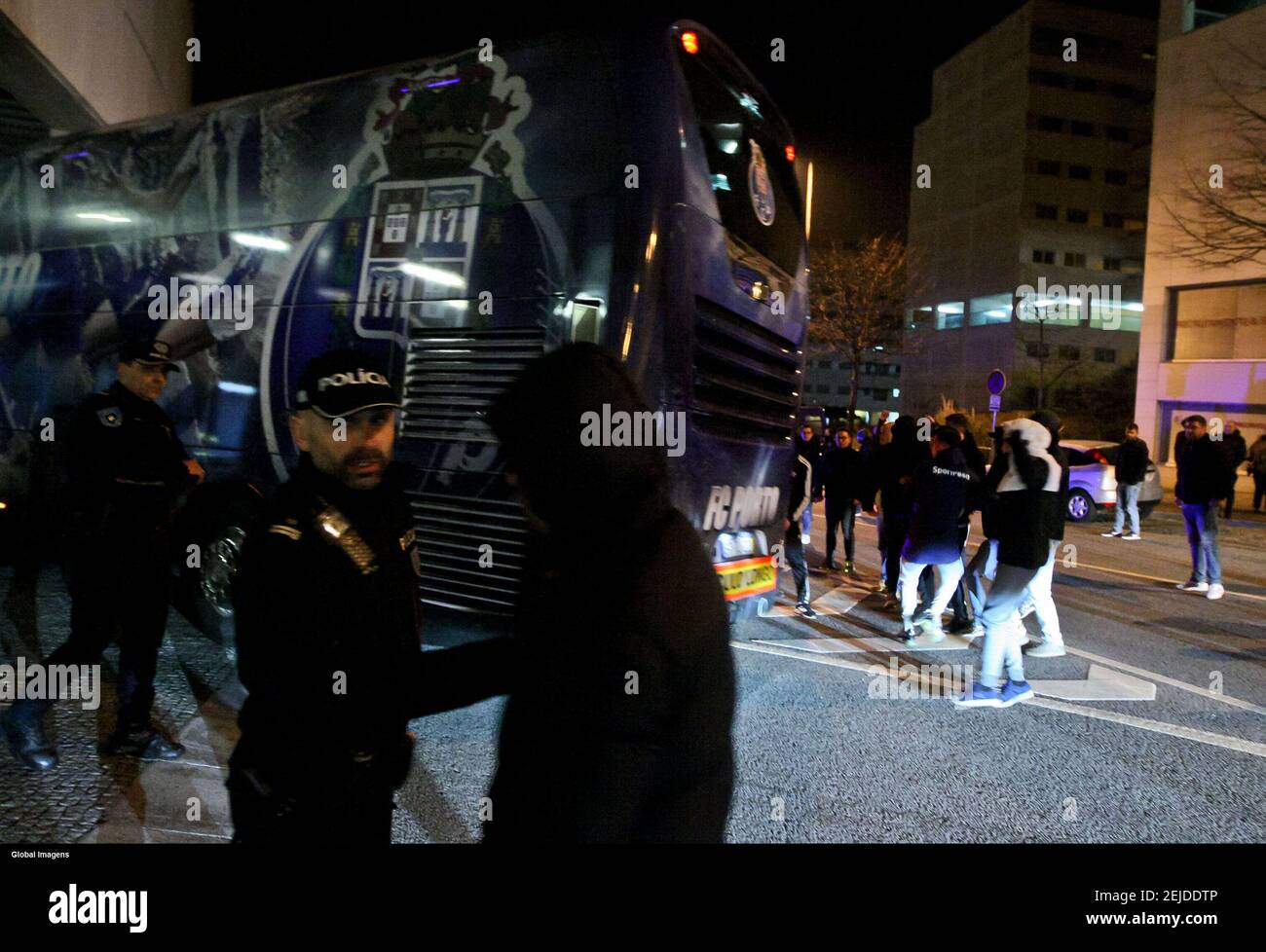 Porto, 01/25/2020 - Arrival of the FC Porto bus to EstÃ¡dio do Dragão ...