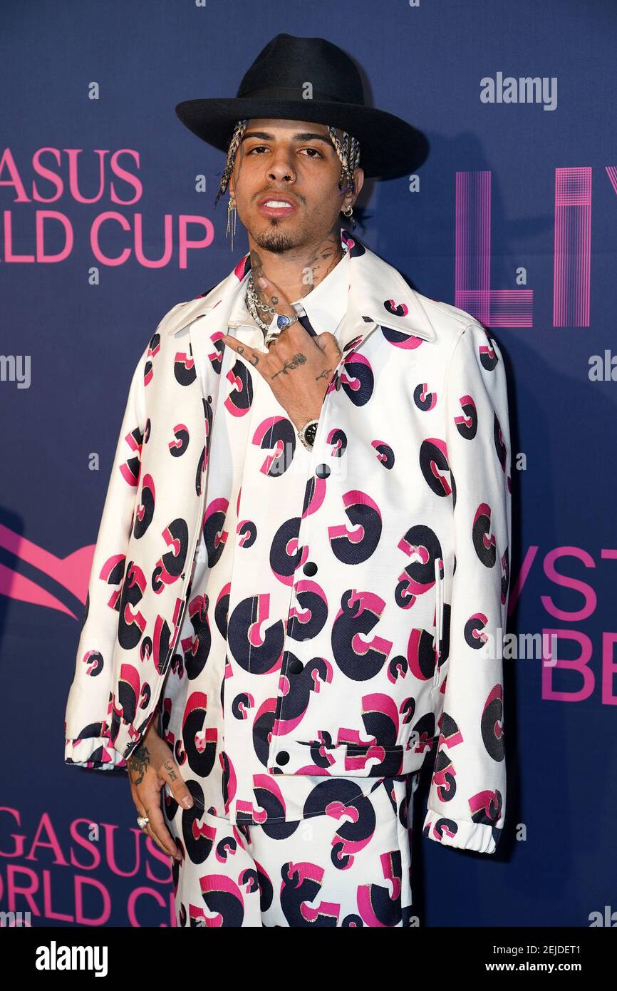 HALLANDALE, FLORIDA - JANUARY 25: Rauw Alejandro attends the 2020 ...