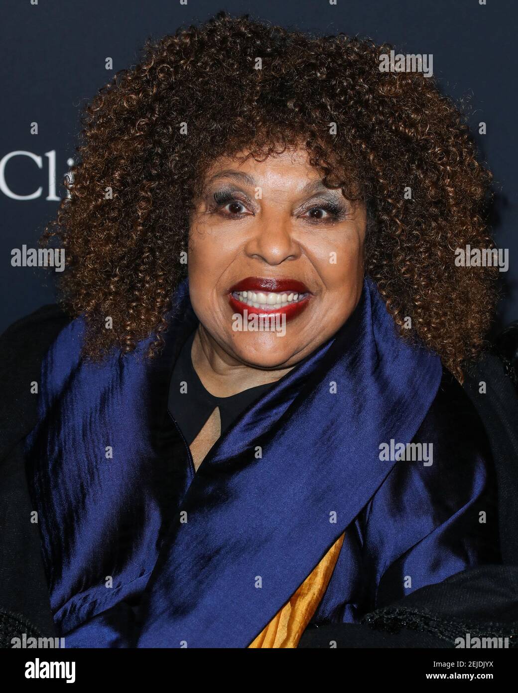 BEVERLY HILLS, LOS ANGELES, CALIFORNIA, USA - JANUARY 25: Roberta Flack ...