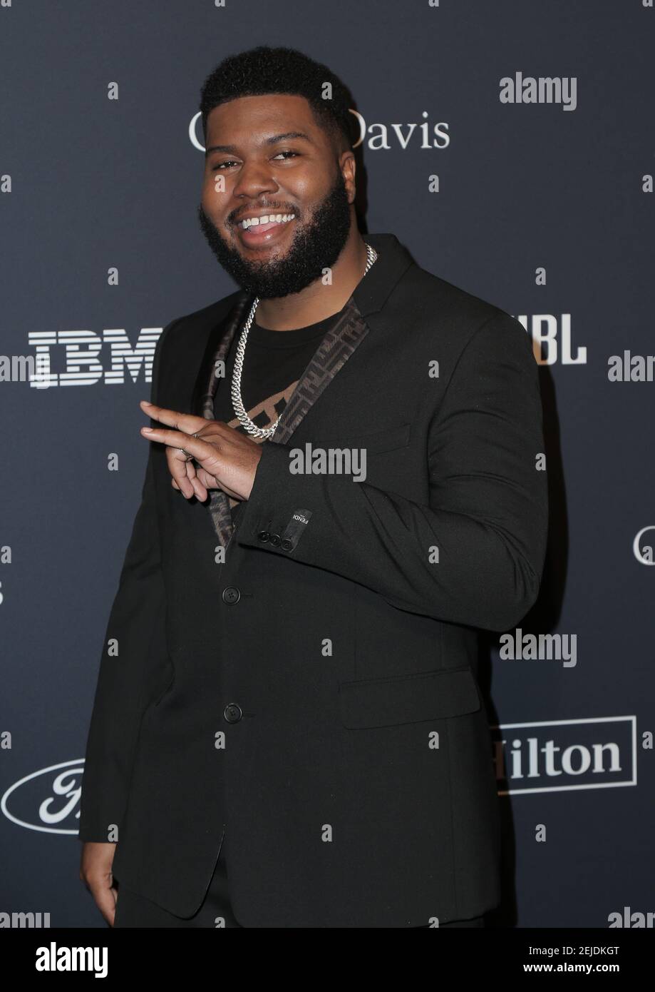 Khalid walking the red carpet at the Clive Davis' 2020 Pre-Grammy Gala ...