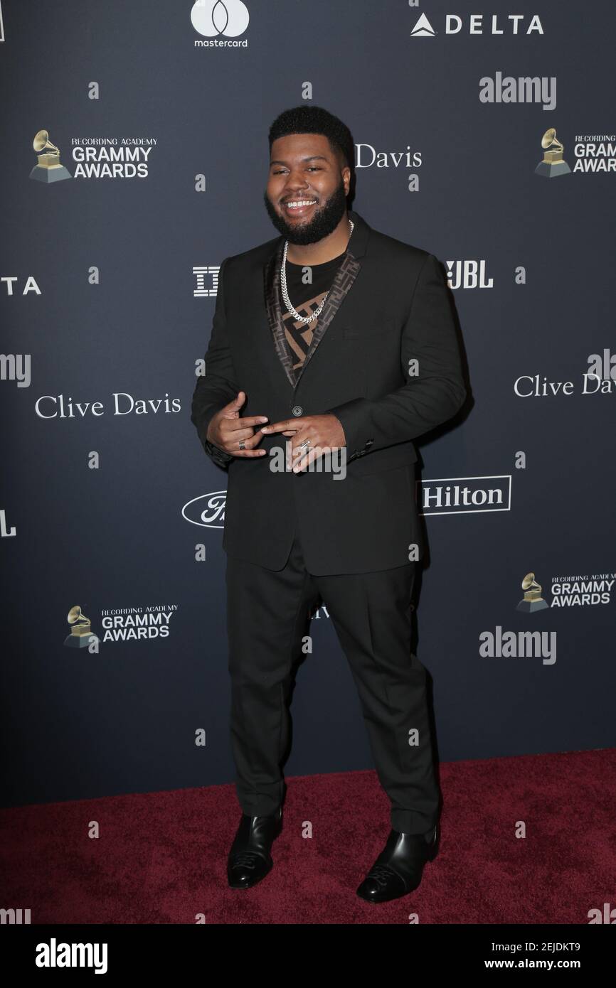 Khalid walking the red carpet at the Clive Davis' 2020 Pre-Grammy Gala ...