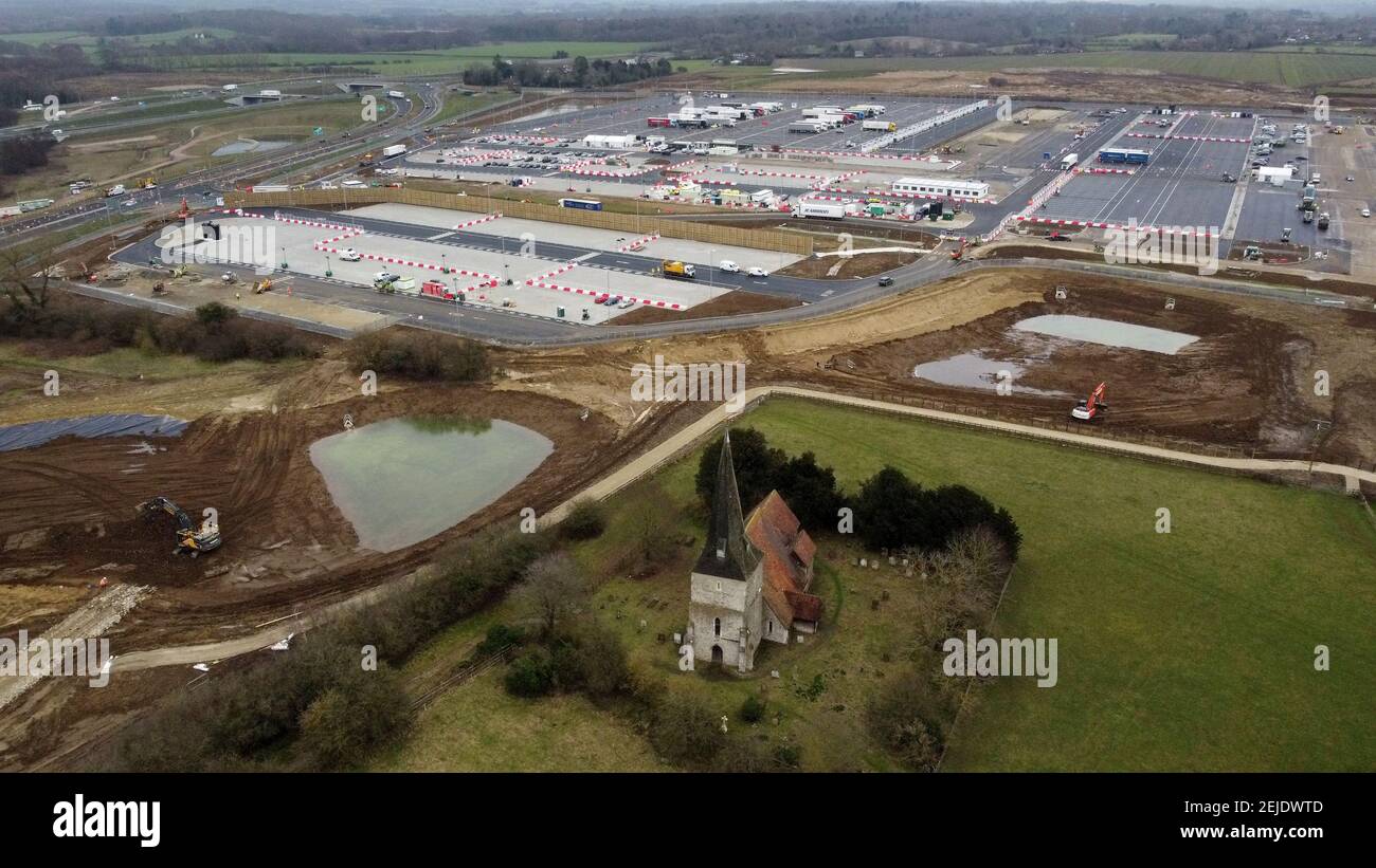 Sevington inland border facility hi-res stock photography and images ...