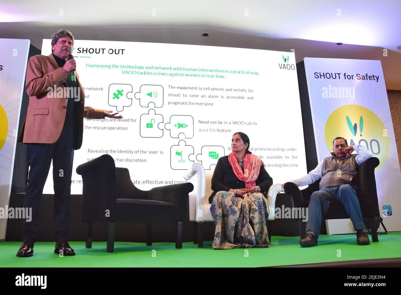 Kapil Dev (Former Indian cricketer) & Asha Devi, (brave Nirbhaya's ...