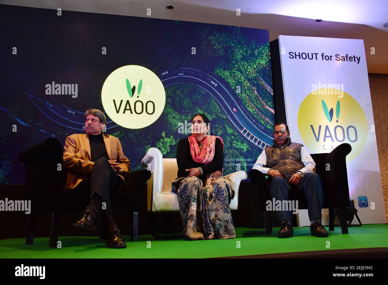 Kapil Dev (Former Indian cricketer) & Asha Devi, (brave Nirbhaya's ...