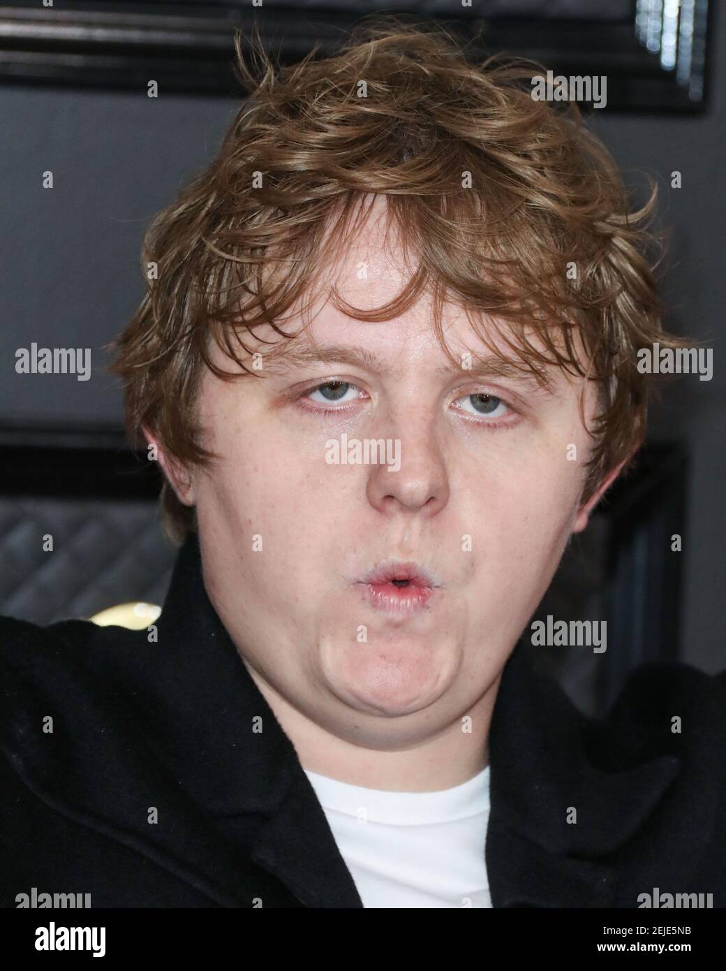LOS ANGELES, CALIFORNIA, USA - JANUARY 26: Lewis Capaldi arrives at the ...