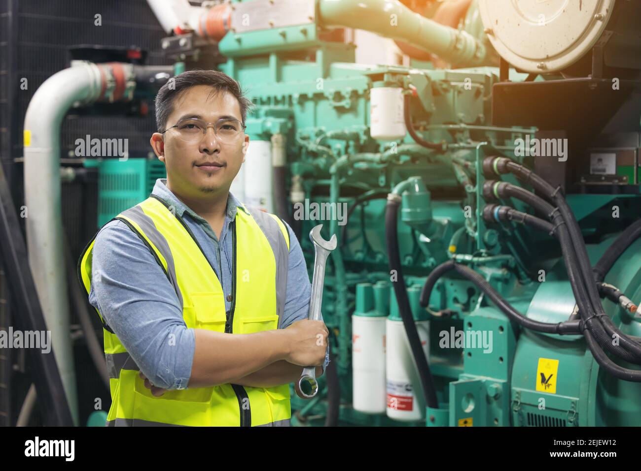 Control room supervisor hi-res stock photography and images - Alamy