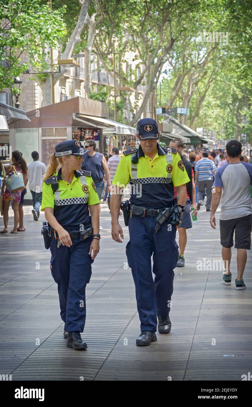 Guardia urbana policia hi-res stock photography and images - Alamy