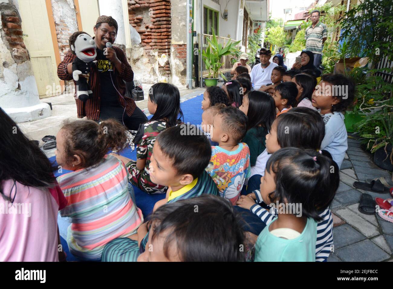 Handoko hi-res stock photography and images - Alamy