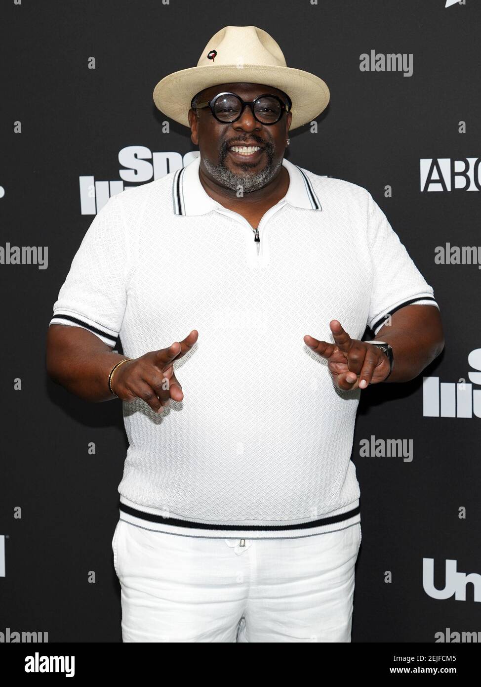 MIAMI BEACH, FLORIDA - FEBRUARY 01: Cedric the Entertainer attends ...